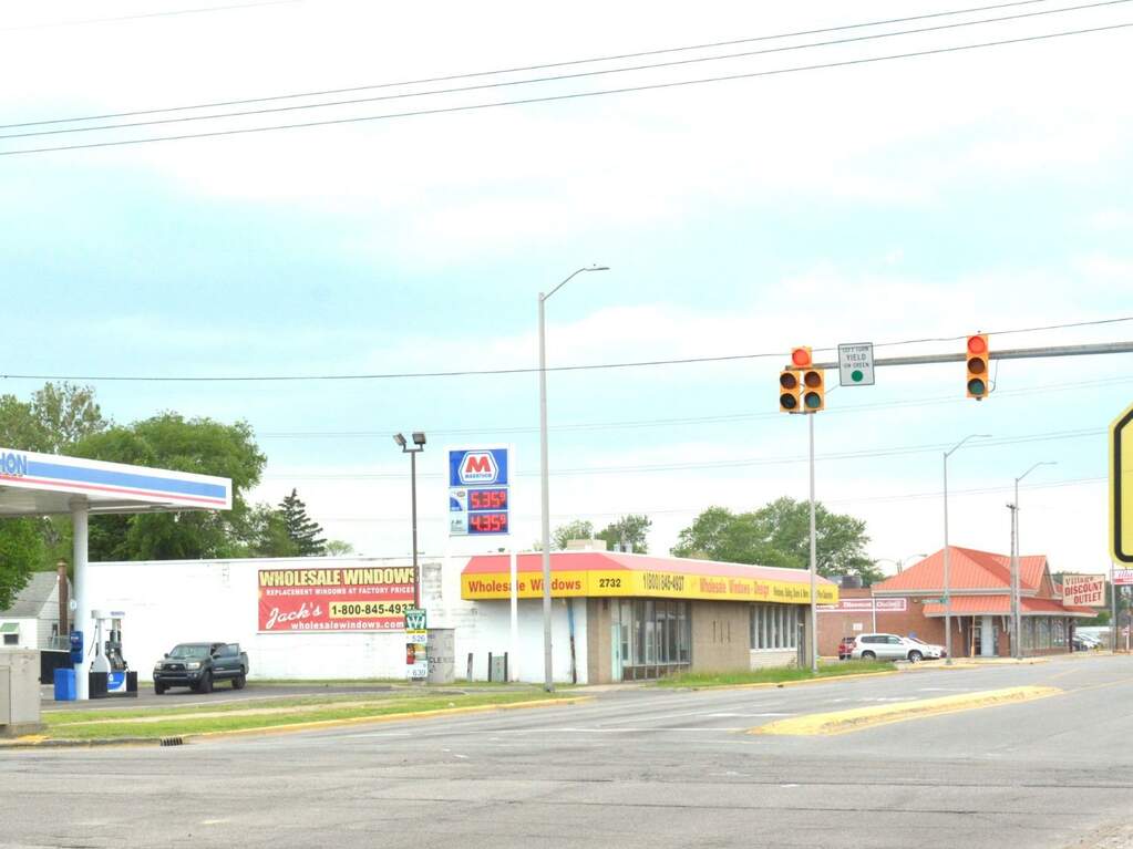 2732-2738 165th Street, Hammond, IN 46323 | MLS# 513890 | @properties ...