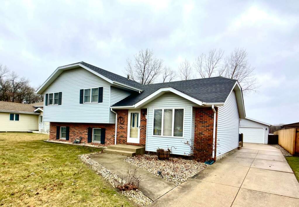516 N Lillian Street, Griffith, IN 46319 | MLS# 526020 | @properties NW ...