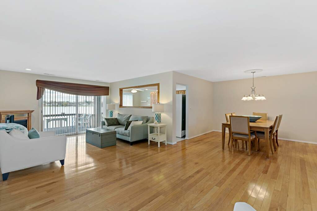 2515 E Lake Shore Drive #2515, Crown Point, IN 46307 | MLS# 801188 ...