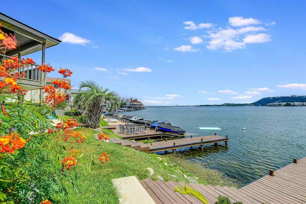 104 #205 Cove East #205, Horseshoe Bay, TX 78657 | MLS# 166185 ...