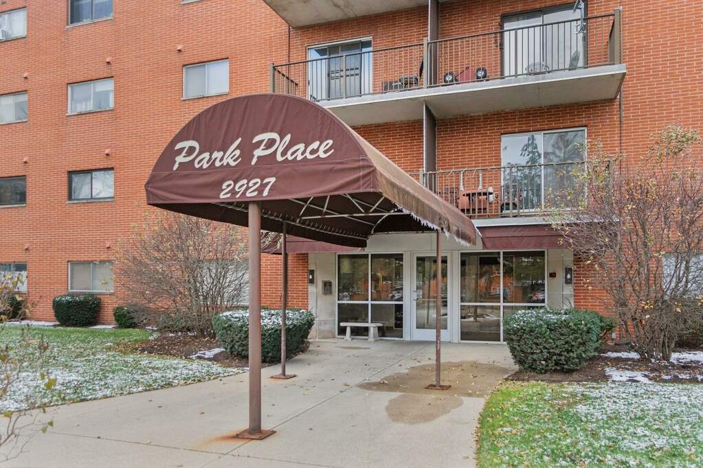 2927 Westbrook Drive #APT B122, Fort Wayne, IN 46805 | MLS# 202343298 ...