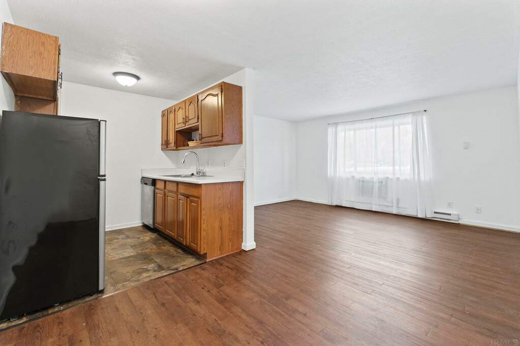 2927 Westbrook Drive #APT B122, Fort Wayne, IN 46805 | MLS# 202343298 ...