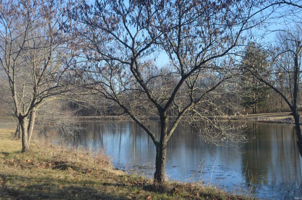 10200 Sherri Lane, Mount Vernon, IN 47620 | MLS# 202403647 ...