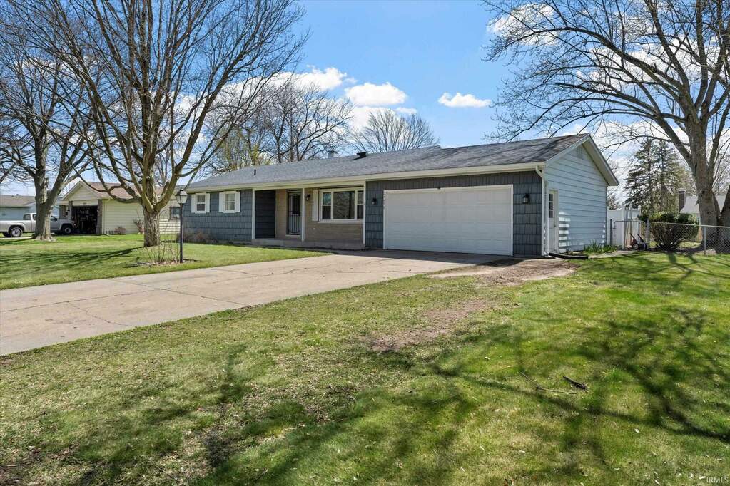 24670 Belmar Drive, Elkhart, IN 46517 | MLS# 202411899 | @properties NW ...