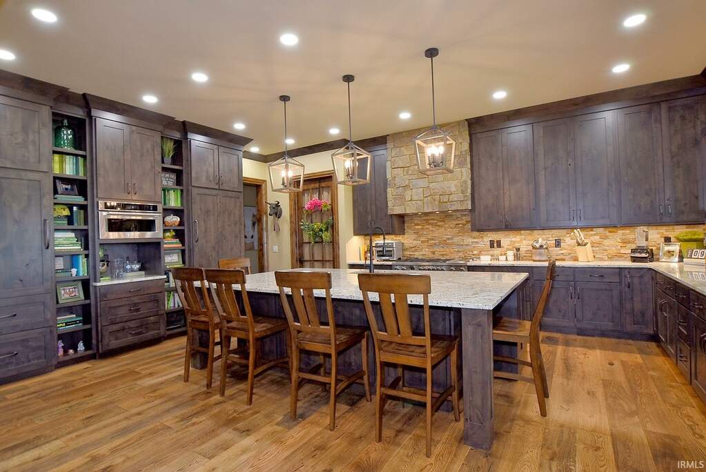 18630 Whitfield Court, Evansville, IN 47725 | MLS# 202416660 ...