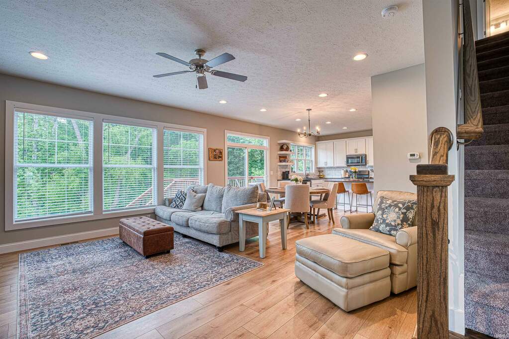 806 Tawny Drive, Evansville, IN 47712 | MLS# 202418652 | @properties Indy