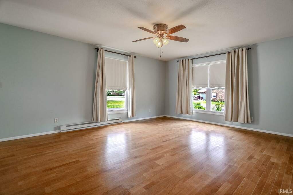 106 Riley Meadows Drive, Delphi, IN 46923 | MLS# 202422849 ...