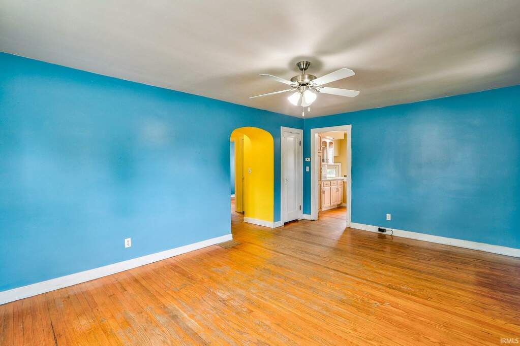 321 E Medcalf Street, Dale, IN 47523 | MLS# 202423540 | @properties Indy