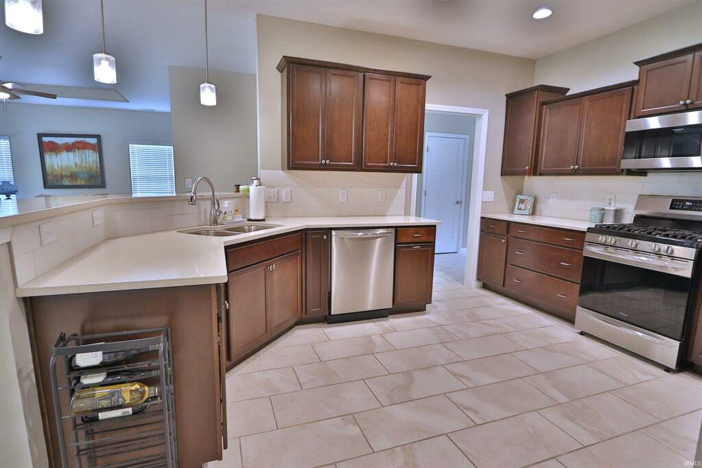 3416 N West Shafer Drive, Monticello, IN 47960 | MLS# 202423595 ...