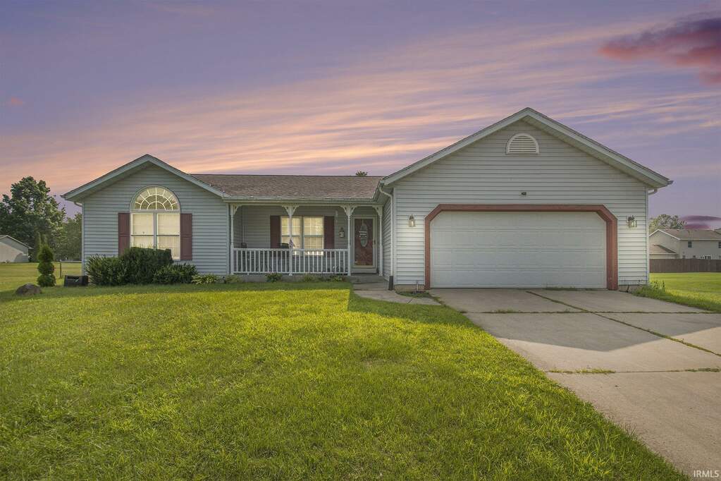54754 Dawn Drive, Osceola, IN 46561 | MLS# 202428974 | @properties Indy