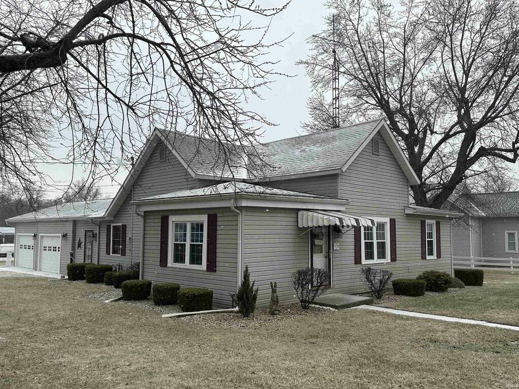239 E Ohio Street, Dunkirk, IN 47336 | MLS# 202504585 | @properties Indy