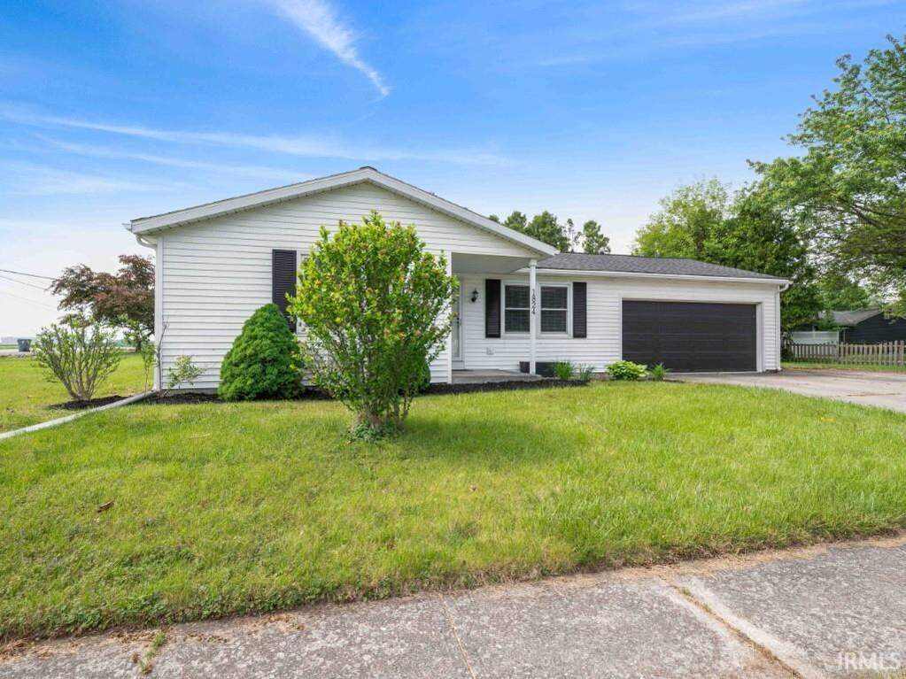 1824 Cameron Lane, New Haven, IN 46774 | MLS# 202520529 | @properties ...