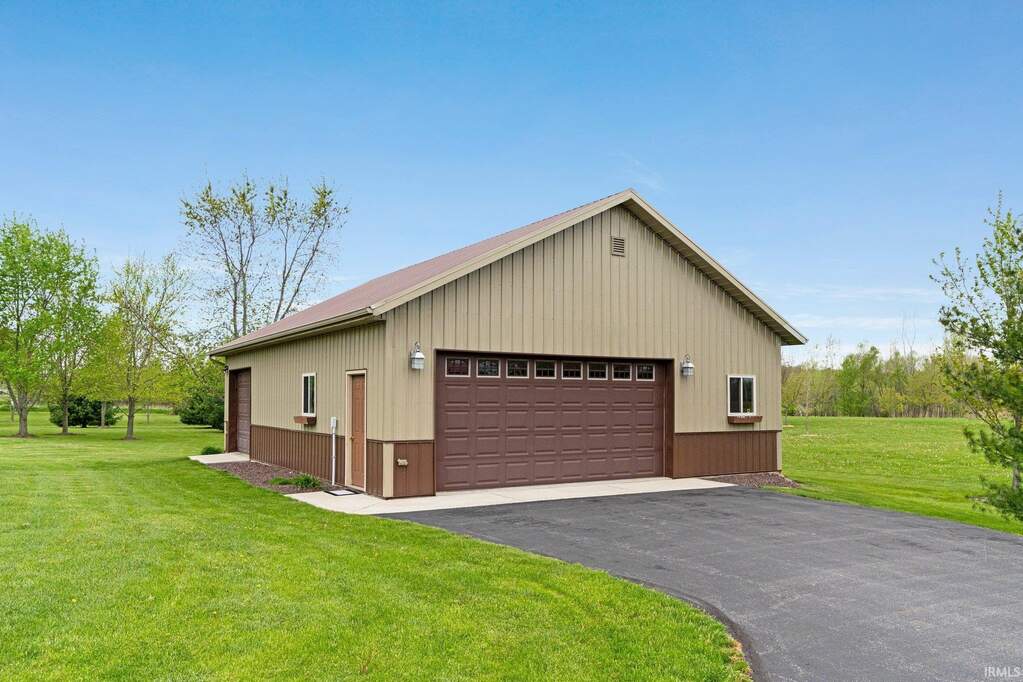 3488 County Road 39, Waterloo, IN 46793 | MLS# 202539798 | @properties ...