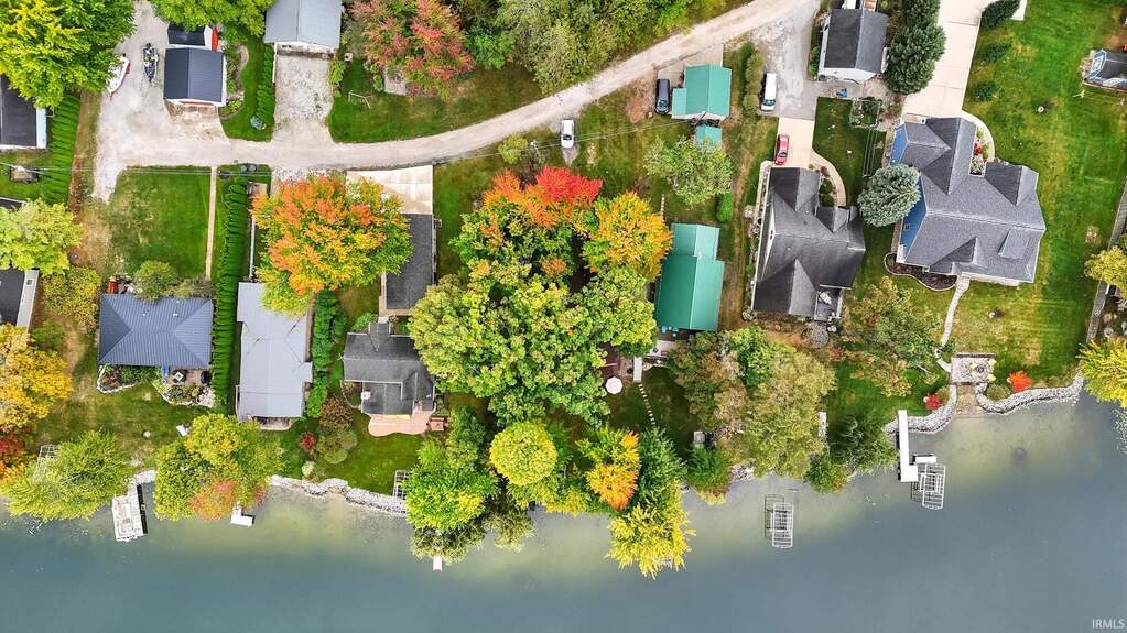 6240 S 085 W Messick Lake, Wolcottville, IN 46795 | MLS# 202542715 ...