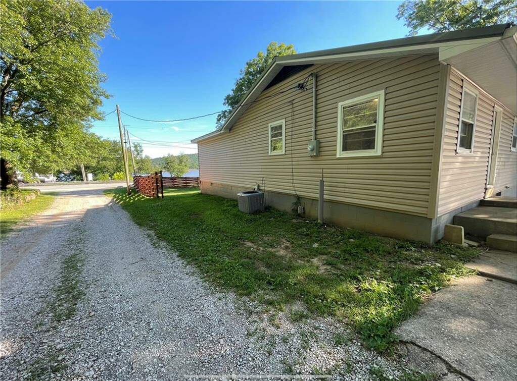 2761 E State Road, Madison, IN 47250 | MLS# 21866851 | @properties Indy