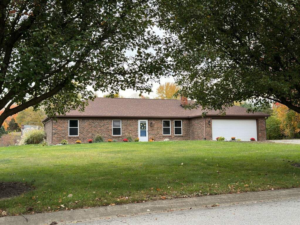 8950 Gary Drive, Clayton, IN 46118 | MLS# 21945111 | @properties Indy