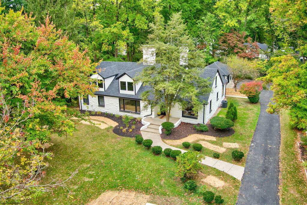 8090 N Meridian Street, Indianapolis, IN 46260 | MLS# 21948268 ...