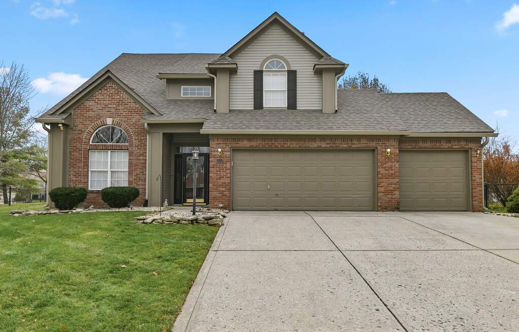 1409 Preston Court, Greenwood, IN 46143 | MLS# 21956128 | @properties Indy 1409 Preston Court, Greenwood, IN 46143 | MLS# 21956128 | @properties Indy