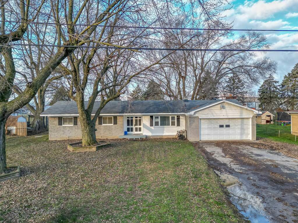 2774 S Berwick Avenue, Indianapolis, IN 46241 | MLS# 21957106 ...