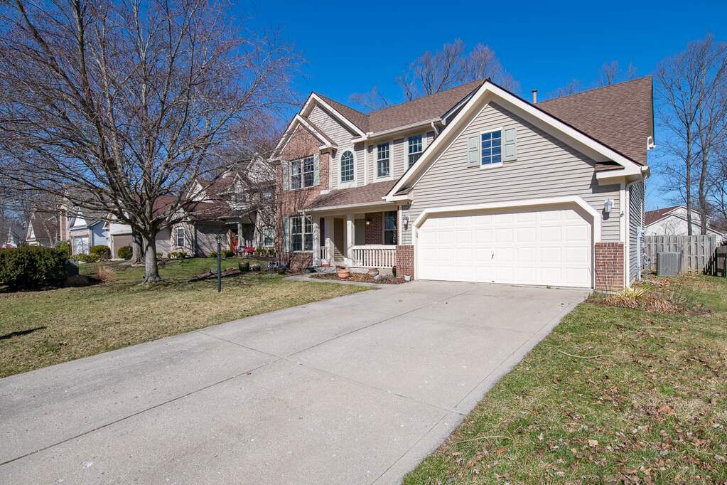 10470 Fox Creek Lane, Fishers, IN 46037 | MLS# 21966393 | @properties Indy