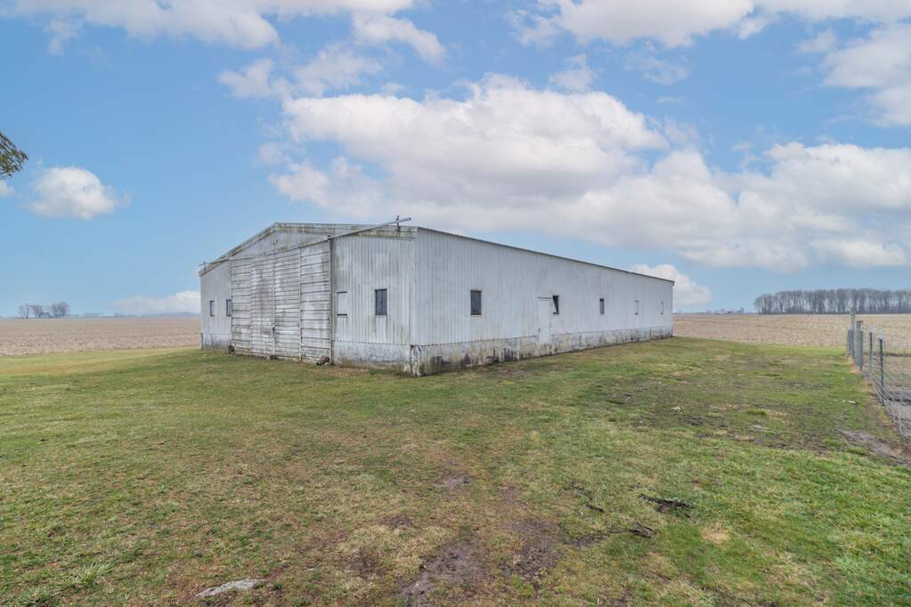 4067 E County Road 500 S, New Castle, IN 47362 | MLS# 21967232 ...