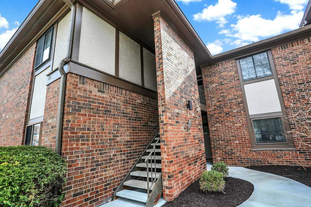 2235 Rome Drive #APT C, Indianapolis, IN 46228 | MLS# 21970416 ...
