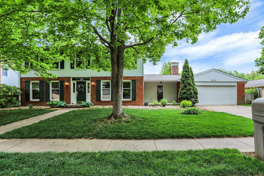 1015 Tanbark Drive, Columbus, IN 47203 | MLS# 21970978 | @properties Indy