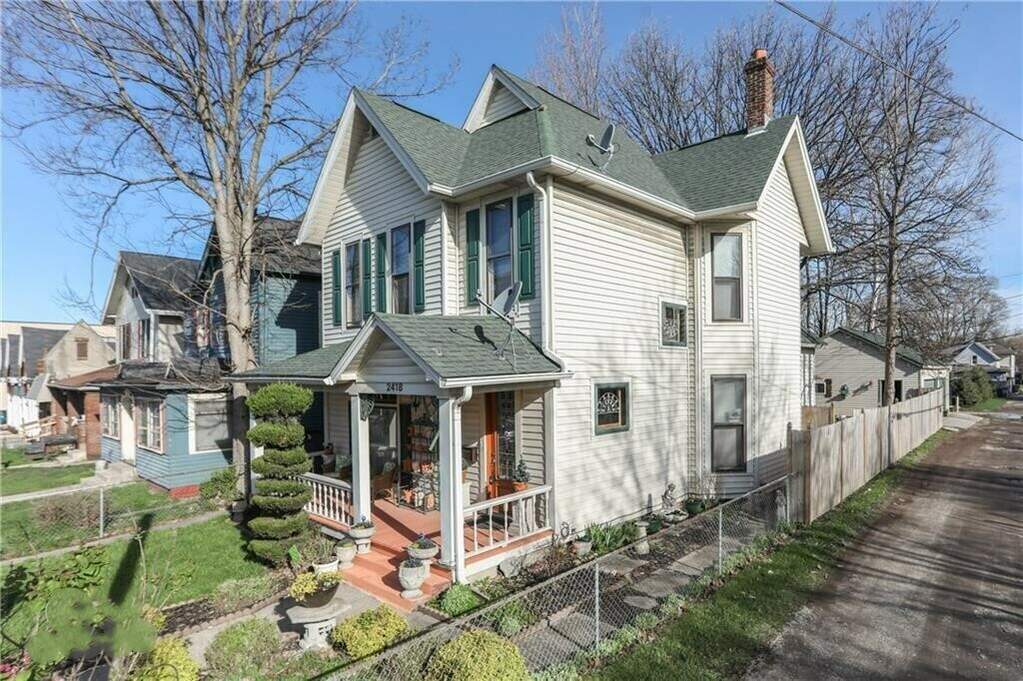 2418 E 10th Street, Indianapolis, IN 46201 | MLS# 21974383 ...