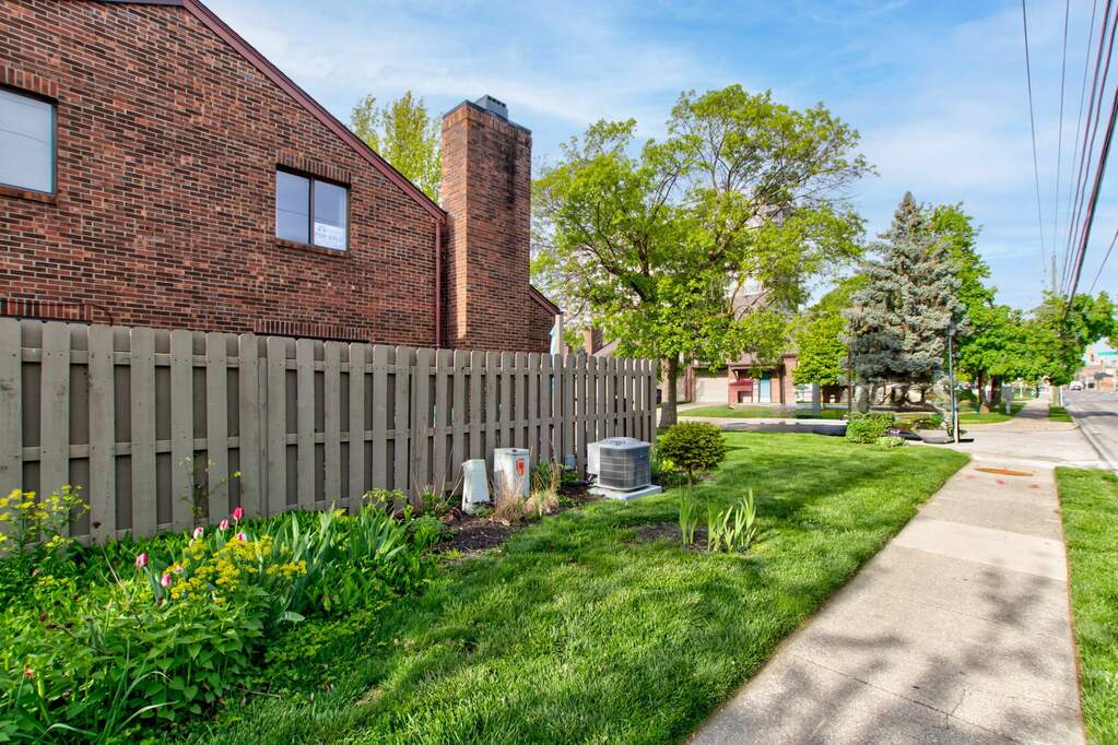 339 E St Clair Street, Indianapolis, IN 46202 | MLS# 21976226 | @properties Indy