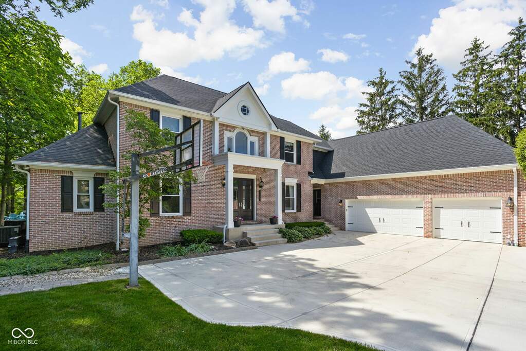 8657 Moon Bay Circle, Indianapolis, IN 46236 | MLS# 21980896 ...