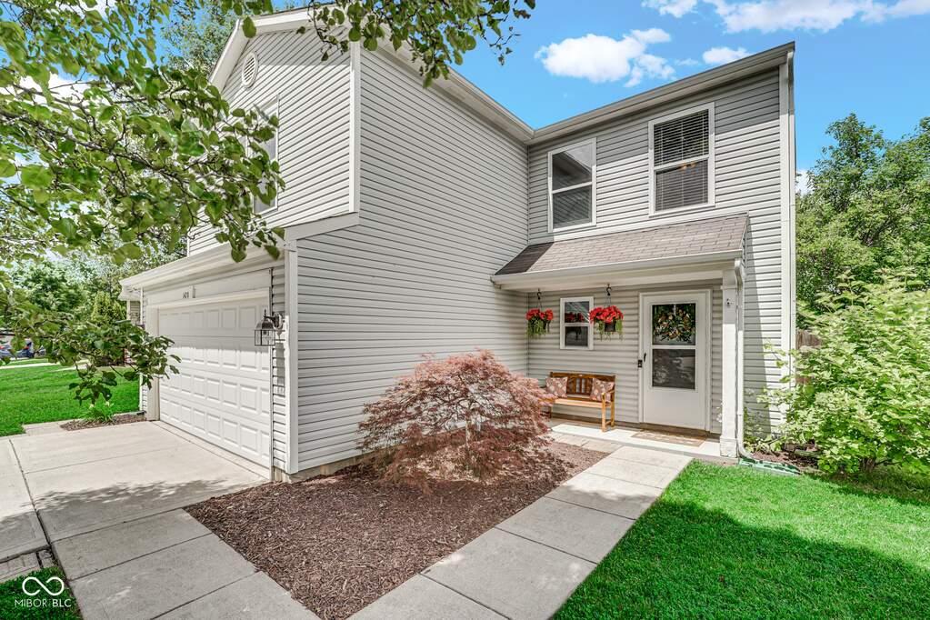 14703 Fawn Hollow Lane, Noblesville, IN 46060 | MLS# 21982023 ...