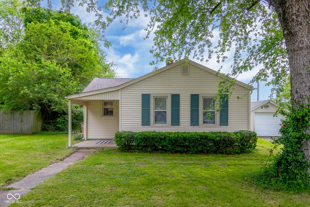 2817 22nd Street, Columbus, IN 47201 | MLS# 21983397 | @properties Indy