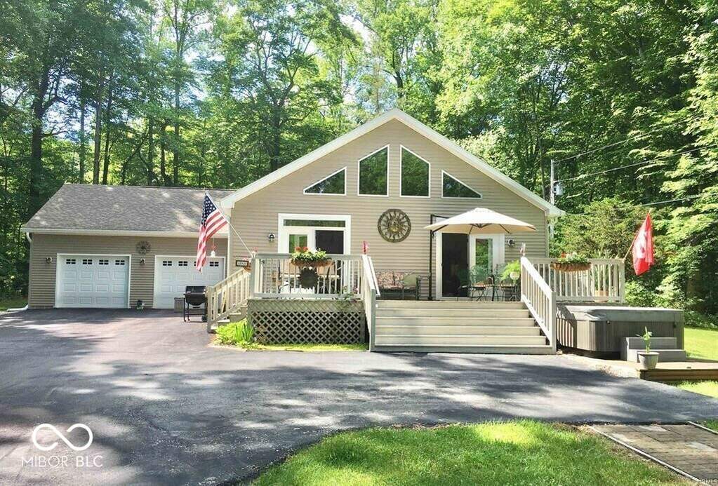 8770 E Southshore Drive, Unionville, IN 47468 | MLS# 21984553 ...