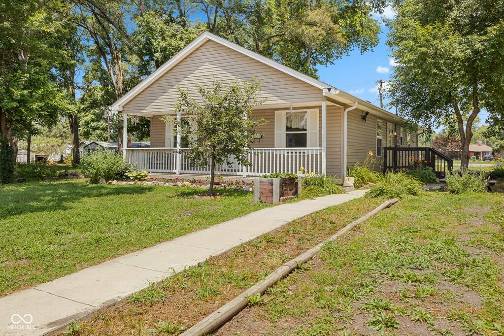 300 E Washington Street, Mooresville, IN 46158 | MLS# 21984792 ...