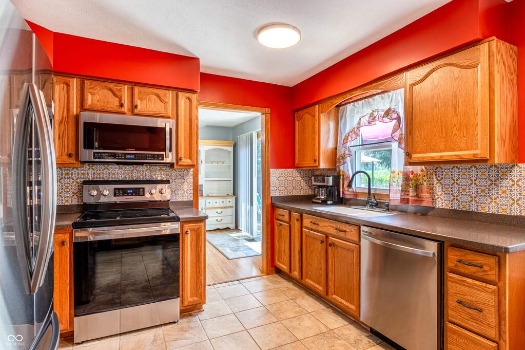 13701 W Main Street, Daleville, IN 47334 | MLS# 21986840 | @properties Indy