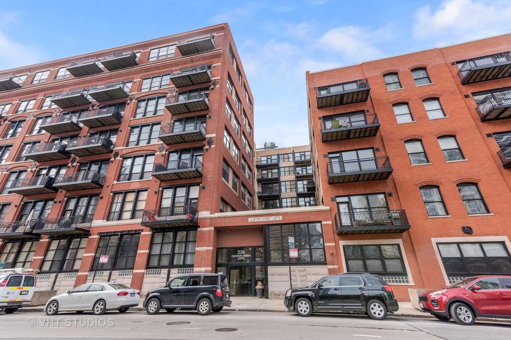 226 N Clinton Street #107, Chicago, IL 60661 | MLS# 10295325 ...