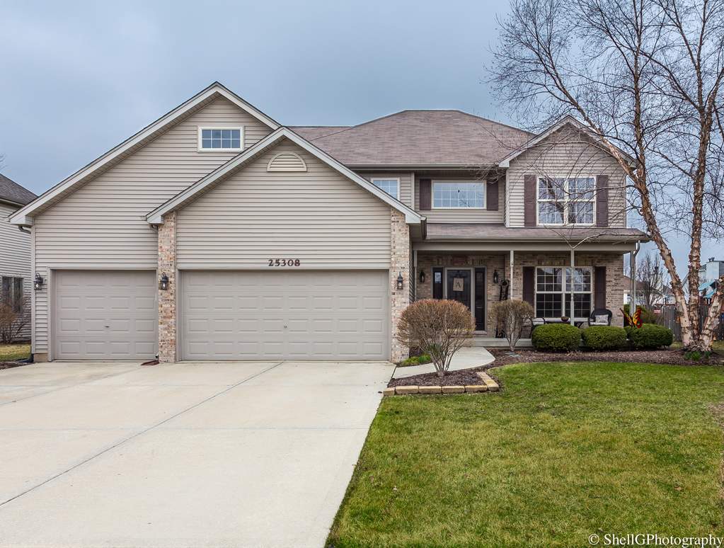 25308 Blakely Drive, Plainfield, IL 60585 | MLS# 10335268 | @properties ...