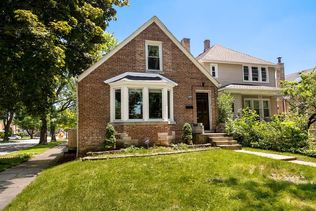 3067 N Neva Avenue, Chicago, IL 60634 | MLS# 10423726 | @properties ...