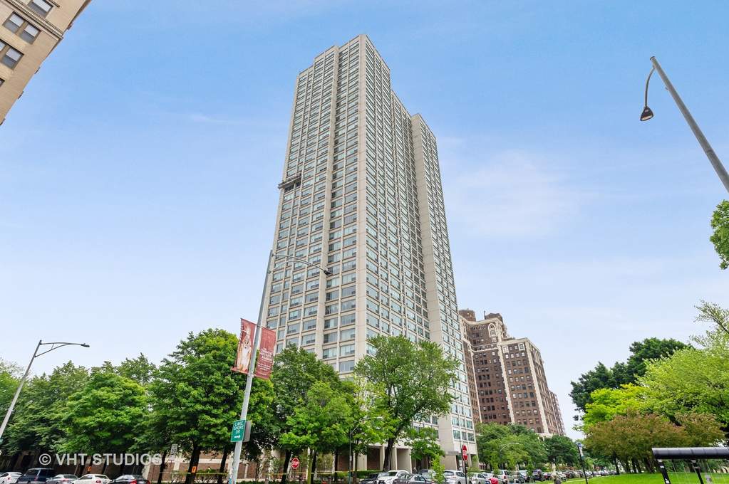 1700 E 56th Street #3205, Chicago, IL 60637 | MLS# 10453886 ...