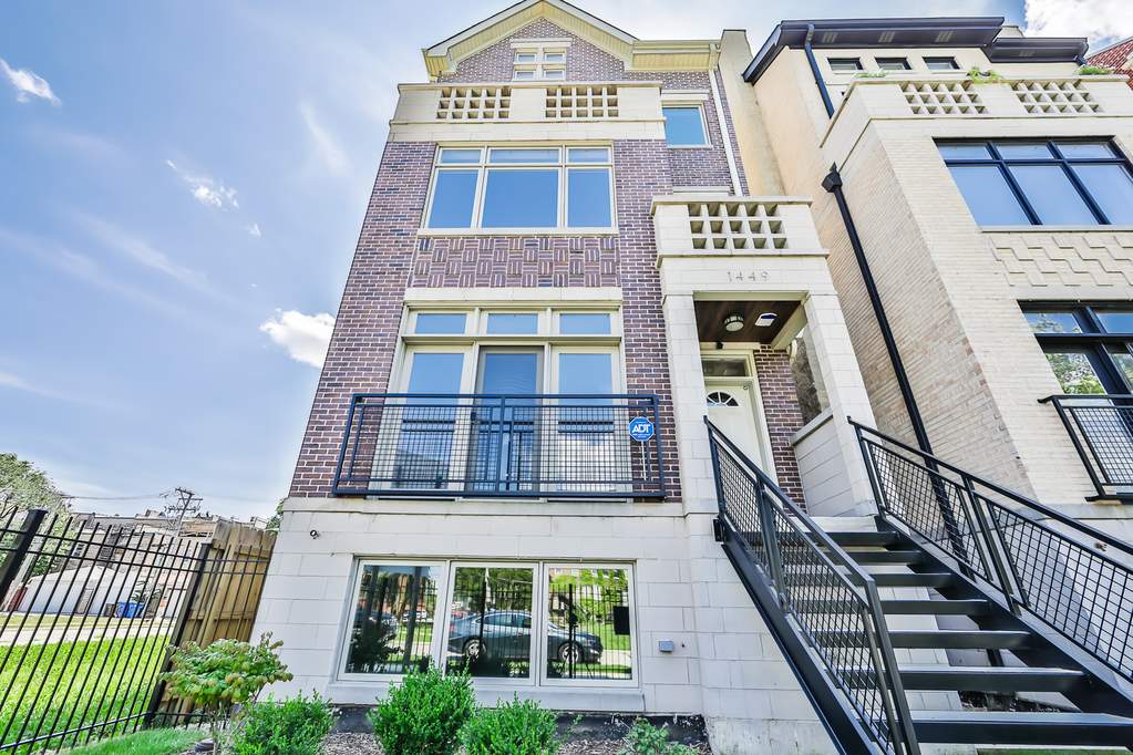 1449 E 65th Place #1, Chicago, IL 60637 | MLS# 10501519 | @properties ...