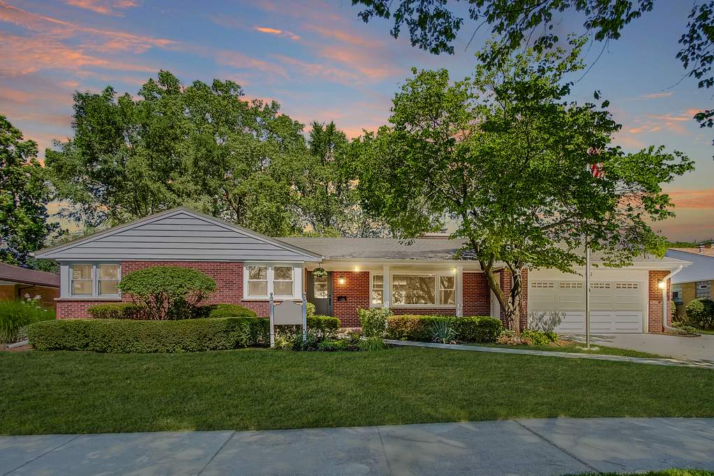 852 N Merrill Street, Park Ridge, IL 60068 | MLS# 10847847 ...