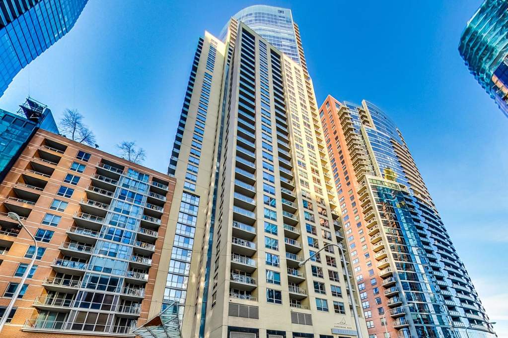 420 E Waterside Drive #3004, Chicago, IL 60601 | MLS# 10955105 ...