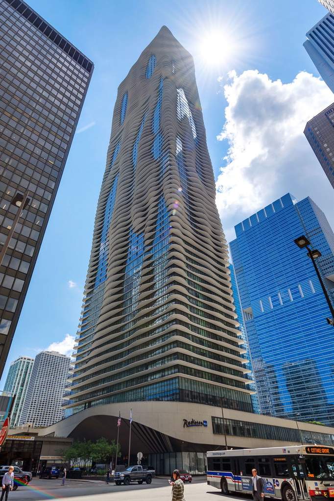 225 N Columbus Drive #5605, Chicago, IL 60601 | MLS# 10957360 ...