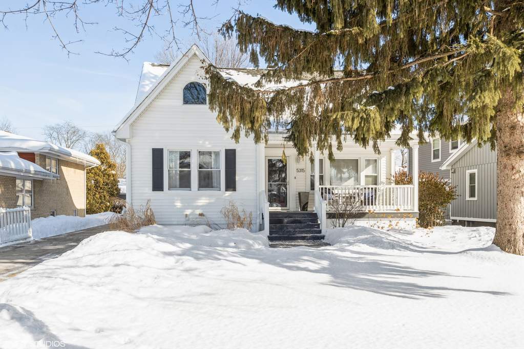 5315 S Ashland Avenue, Countryside, IL 60525 | MLS# 11064372 ...