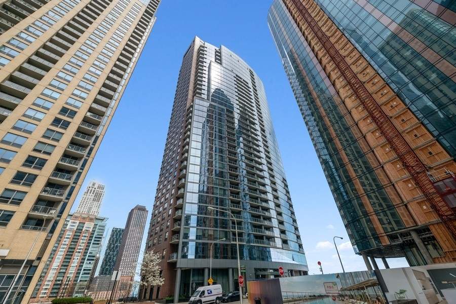 450 E Waterside Drive #1602, Chicago, IL 60601 | MLS# 11124046 ...