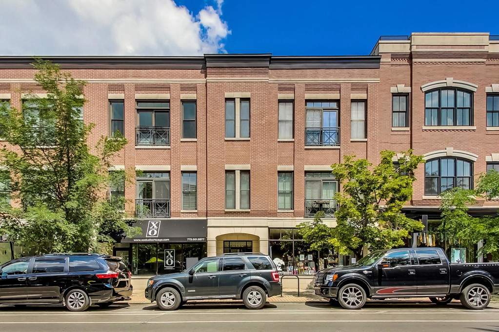 2142 W Roscoe Street #2C, Chicago, IL 60618 | MLS# 11182125 ...