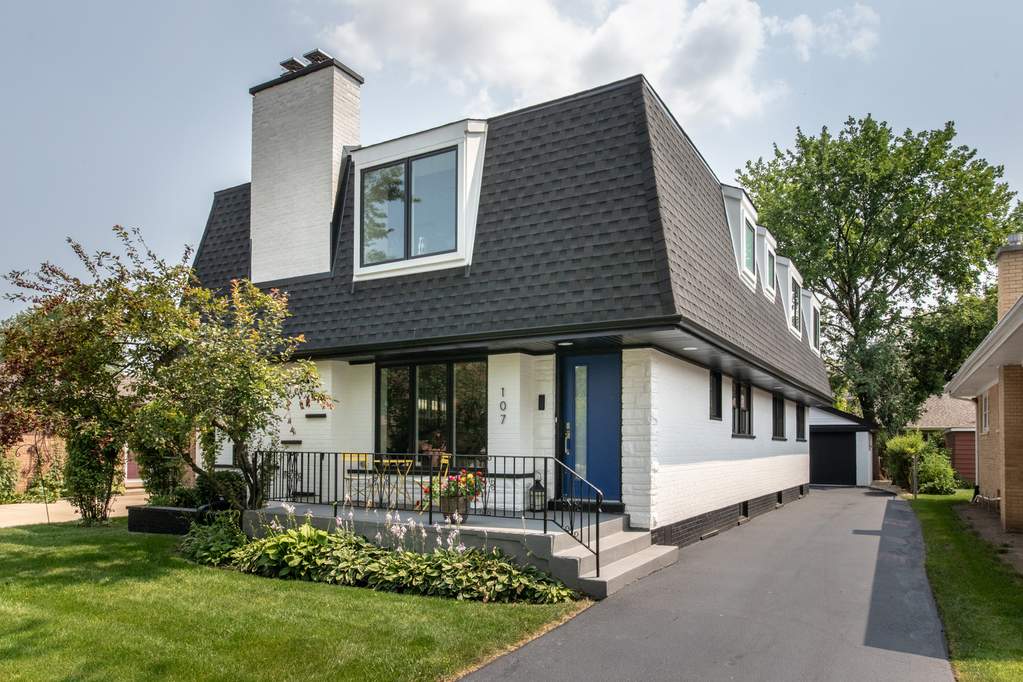 107 S Hamlin Avenue, Park Ridge, IL 60068 | MLS# 11268040 | @properties ...