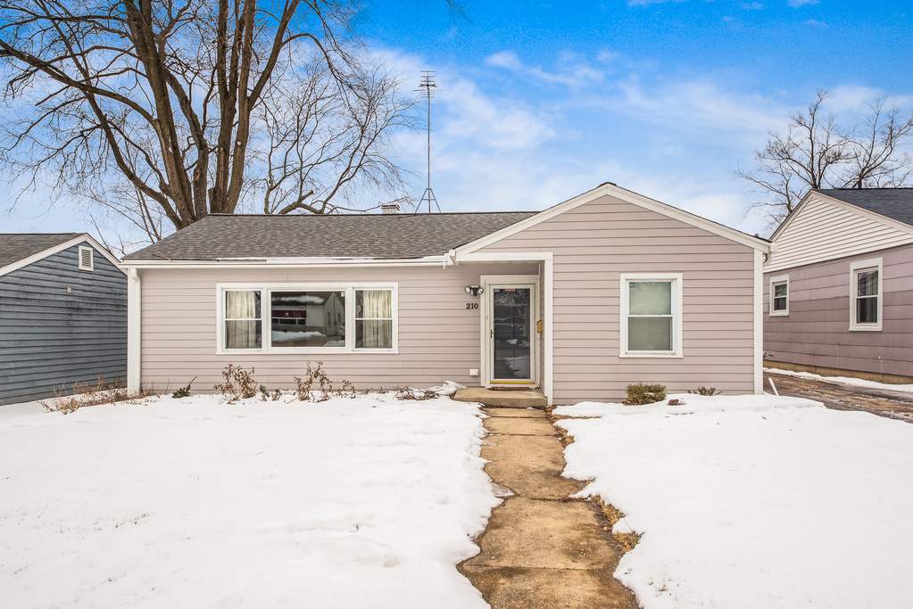 210 N Morgan Avenue, Wheaton, IL 60187 | MLS# 11276728 | @properties ...