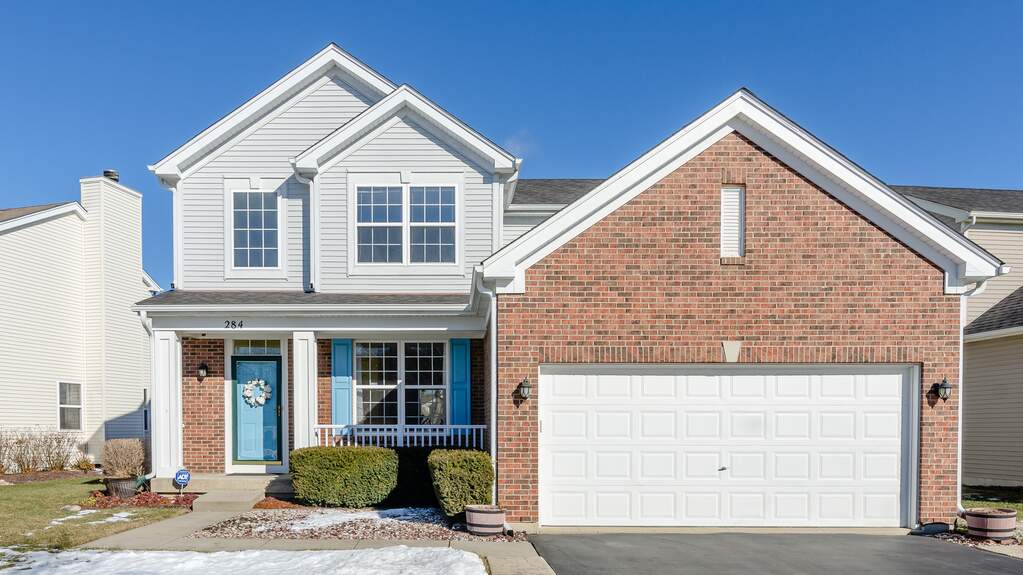 284 Alpine Drive, Gilberts, IL 60136 | MLS# 11326173 | @properties ...