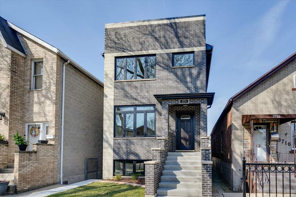 3718 S Parnell Avenue, Chicago, IL 60609 | MLS# 11353785 | @properties ...